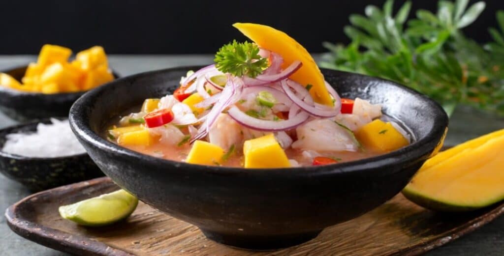 Ceviche Peruano: frescura y sabor en cada bocado | Mandolina