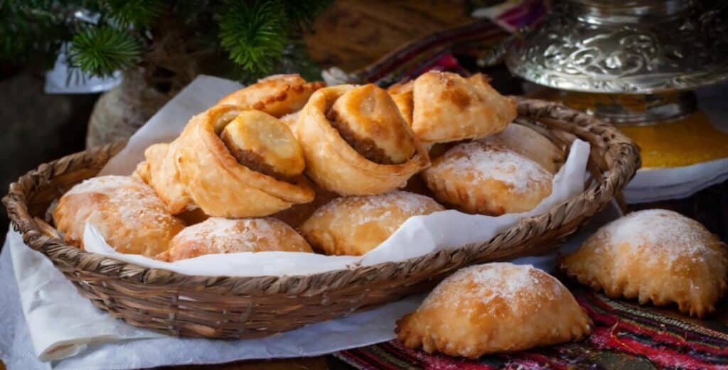 Pastelitos Criollos: un festín de sabor y tradición argentina | Mandolina