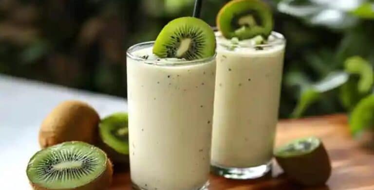 Malteada de kiwi fácil y casera | Mandolina